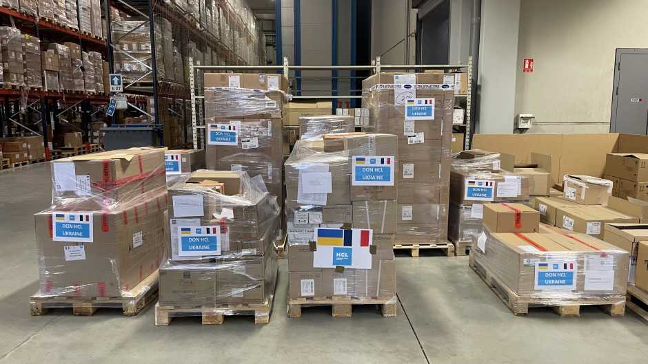 La Région et les HCL se mobilisent pour l’envoi de matériel médical ...